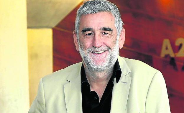 Juanma López Iturriaga: «Un vestuario es como la trastienda de un ...