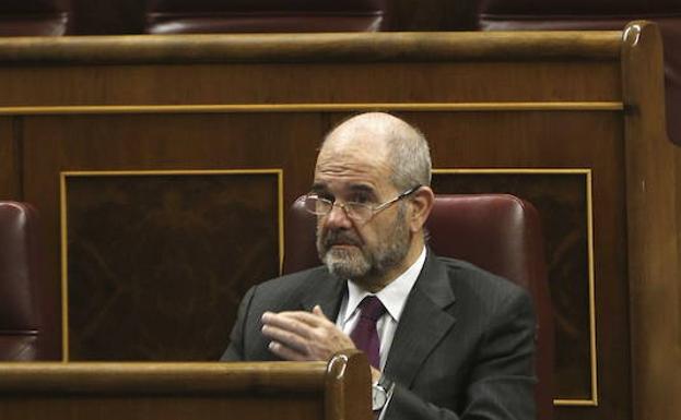 Chaves insiste en que nunca supo cómo se pagaban las ayudas de los ERE ...