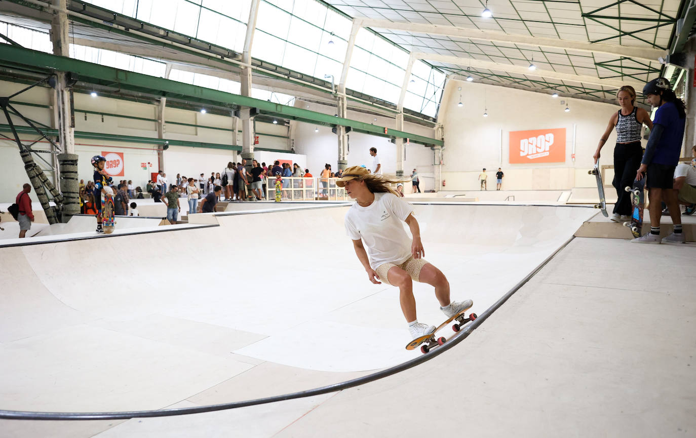 Fotos: Inaugurado en Sopela el surf-skate park con la ola más grande de ...