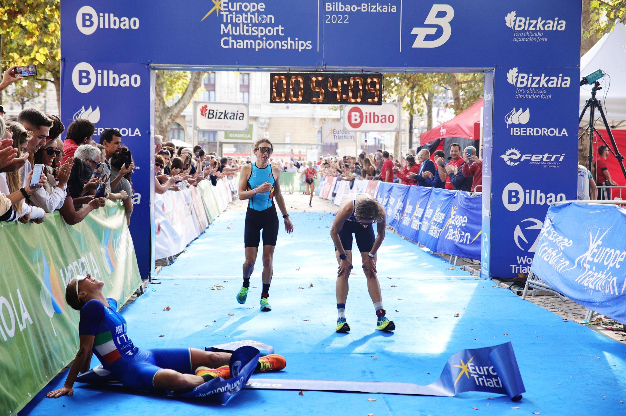 Fotos: Las mejores imágenes del Triatlón Multideporte de Bilbao | El Correo