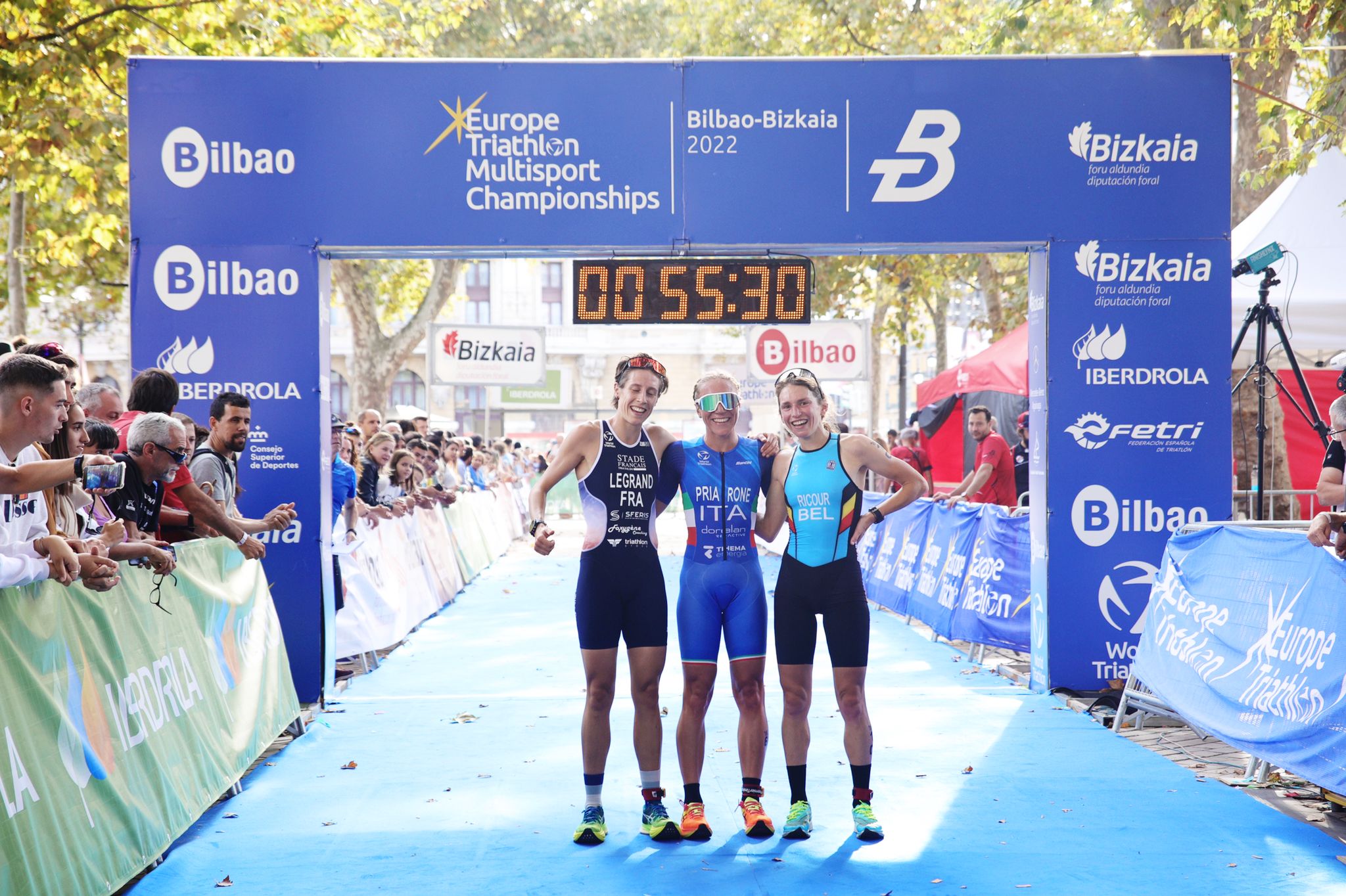 Fotos: Las mejores imágenes del Triatlón Multideporte de Bilbao | El Correo