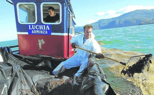 La huella en Euskadi del chapapote | El Correo